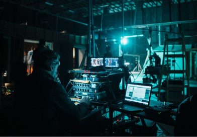 SPLING - Movie Reviews, Podcasts, Interviews with Film Critic, Spling